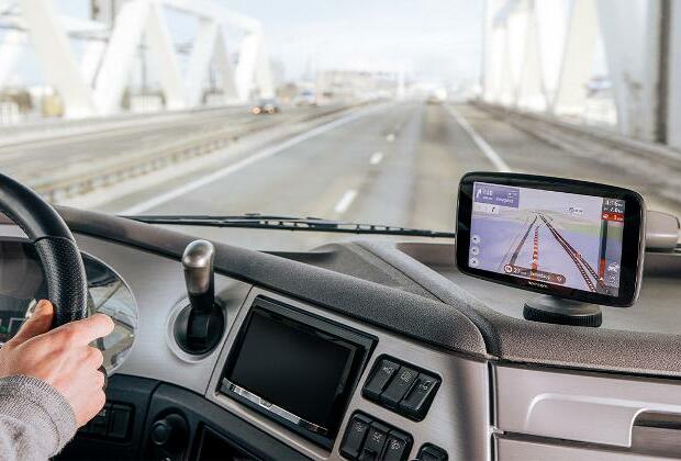 TomTom, Microsoft to develop AI conversational assistant for vehicles