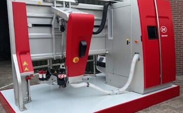 New Lely Astronaut A5 robot automates milk filter changes for dairy ...