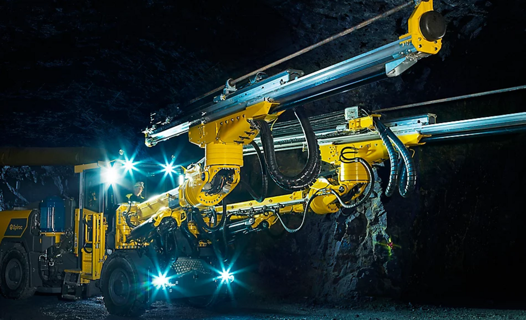 Epiroc launches Boomer with internal hydraulics Epiroc launches Boomer with internal hydraulics