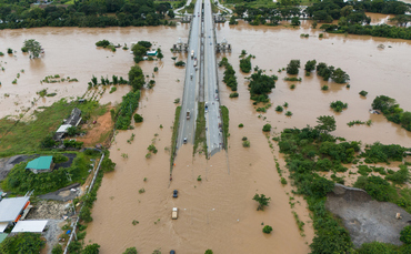 'Planetary solvency is threatened': Is financial risk from climate ...