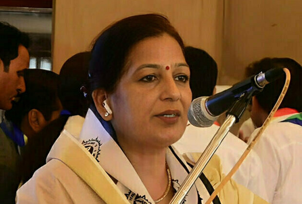 Dr. Kusum Lunia unveils her award-winning novels "Shakahaar: Shresth ...