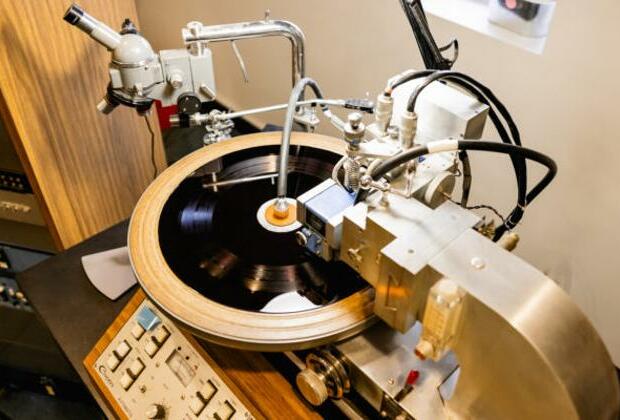 Vinyl thrives at United Record Pressing, US' oldest record maker