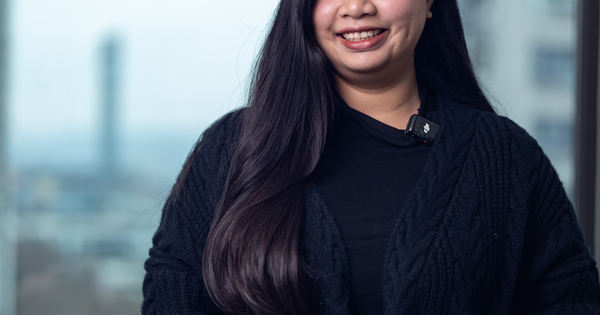 "Laowai" in China | Thai vlogger shows how technology empowers daily ...