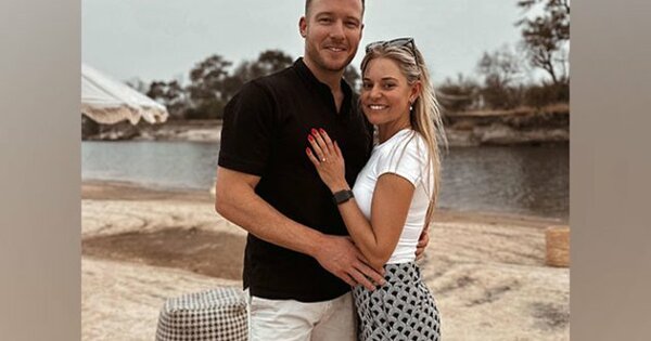 David Miller gets engaged, shares romantic pictures with his fiancee ...