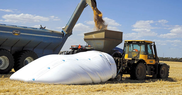 Tips for using bulk bags to store grain this harvest