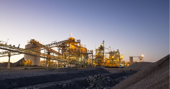 Silver Lake adds cash and is on target to meet gold output forecast