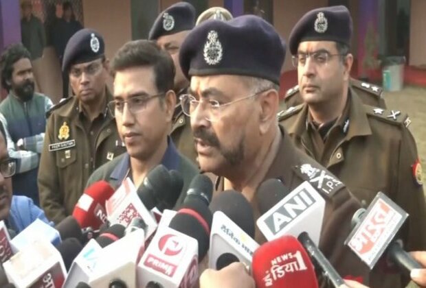 UP DGP Prashant Kumar inspects security arrangements ahead of Maha ...