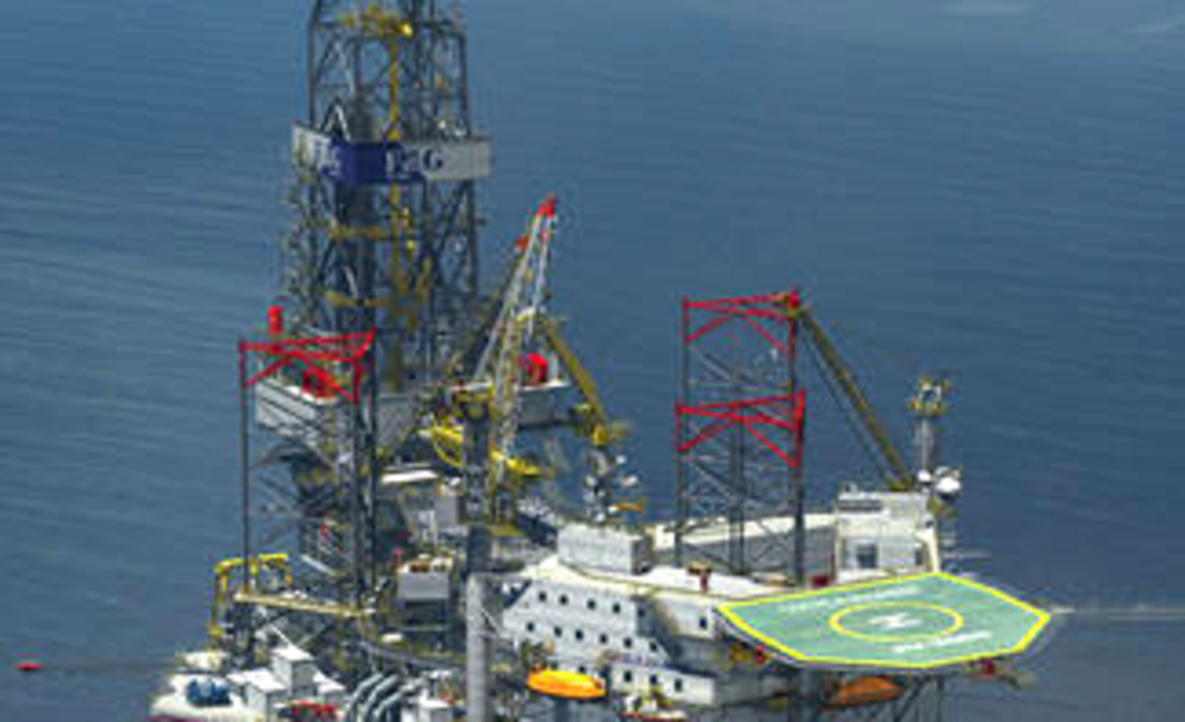 Apache books jack-up for WA drilling