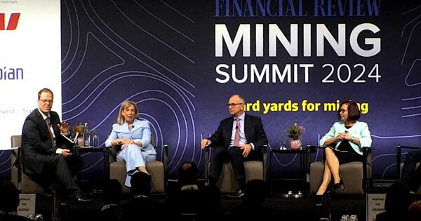 More than 'boofheads': Aussie miners call for more government help