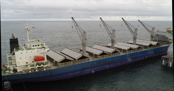 Port blockade threatens operations at Cobre Panamá