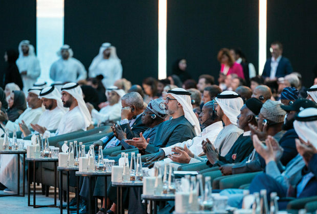 Khaled bin Mohamed bin Zayed attends dialogue sessions of heads of ...