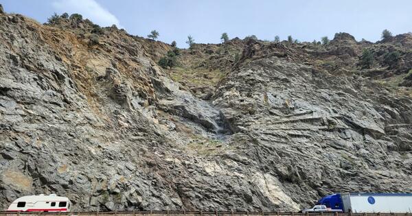 Graduate student identifies rockslide before it occurs