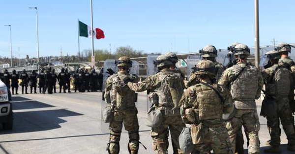 Pentagon sending 3,000 more active-duty troops to US-Mexico border