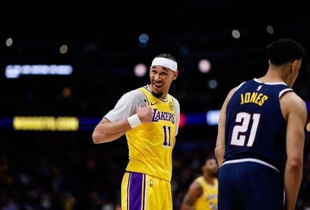 Report: Lakers' Jaxson Hayes, Spurs' Carter Bryant chosen for dunk contest