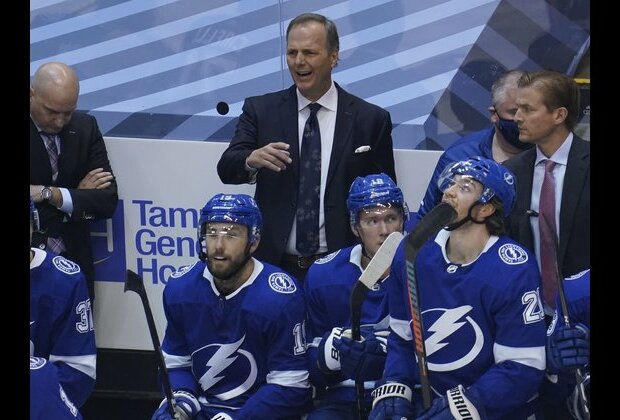 NHL playoffs schedule: Lightning, Blue Jackets first up