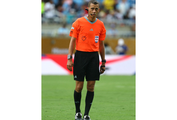 Referee Clement Turpin, who Thomas Tuchel earlier labelled as "Grade E ...