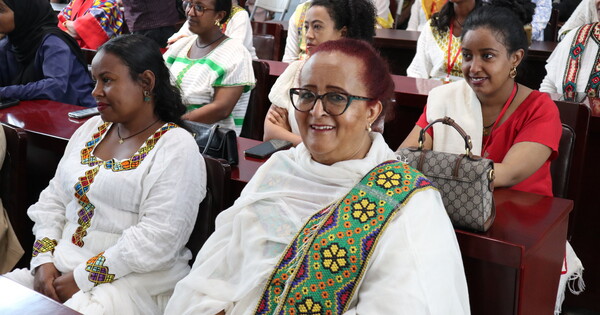 ETHIOPIA-ADDIS ABABA-BUSINESS TRAINING PROGRAM-GRADUATION
