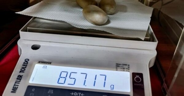 Kerala: Customs seize gold worth Rs 43 lakhs from Kasargod native at ...