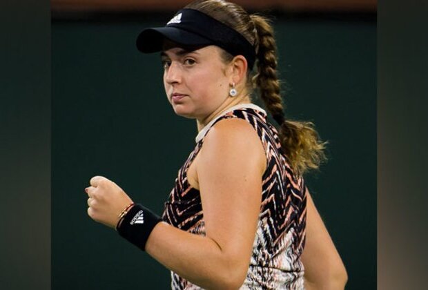 Abu Dhabi Open: Jelena Ostapenko edges Danielle Collins in opener