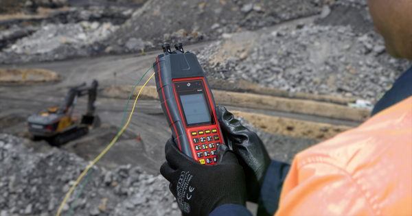 Dyno Nobel handheld electronic initiation system blasts off