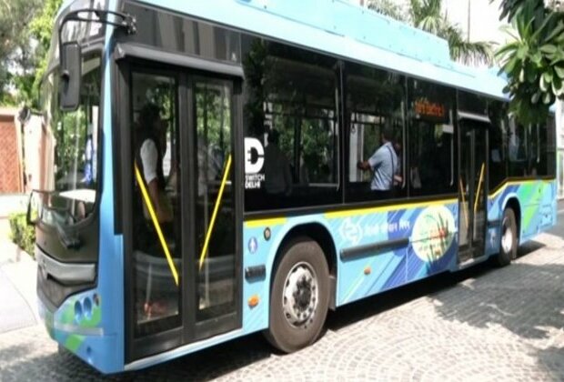 India, US collaborate to launch 10,000 e-buses on India's streets