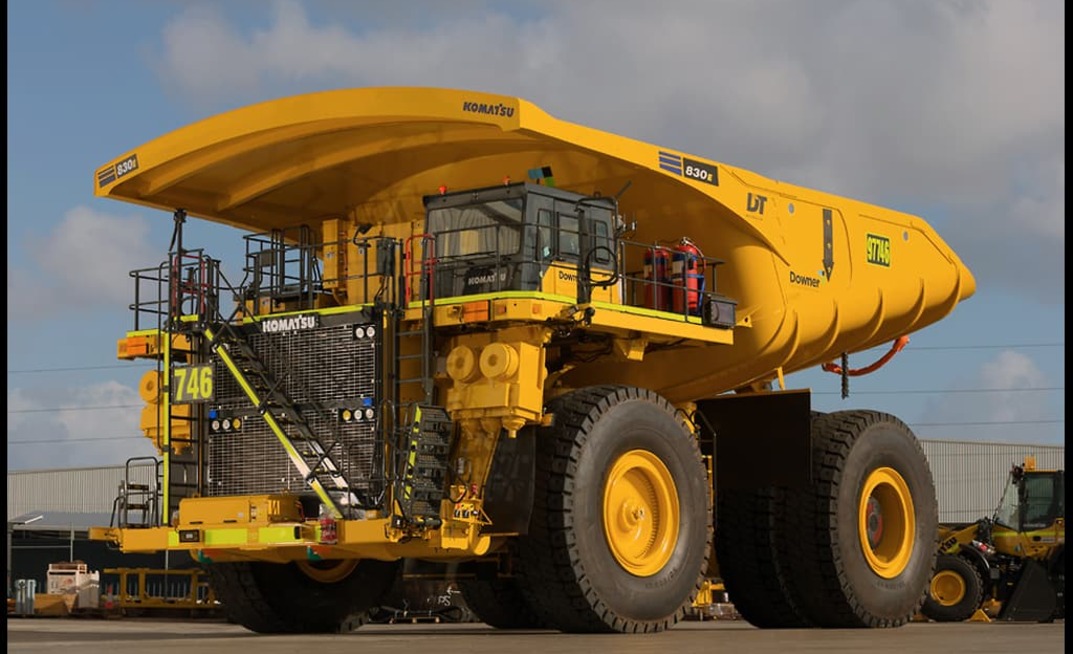 Downer takes delivery of Komatsu 830E-5 trucks