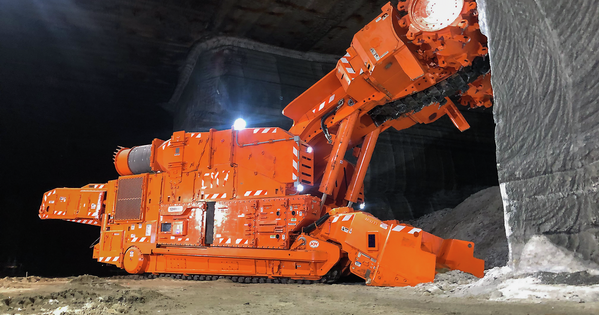 Komatsu develops CM features to facilitate bord and pillar mining