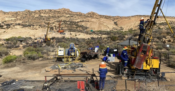 Mining Briefs: Element 25, Firefly and more