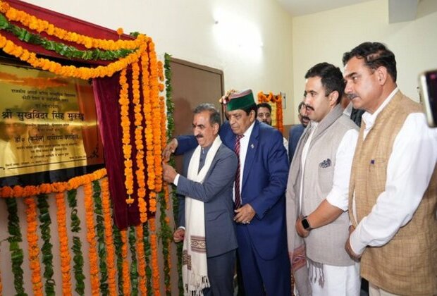 Himachal Pradesh CM inaugurates development projects for Solan district