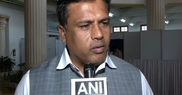 "I meant about life lessons...": Congress MLA Ravi Ganiga clarifies remarks on Rashmika Mandanna ...