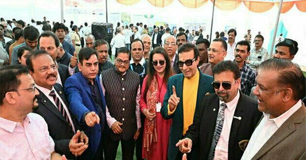 4th Bollywood Maha Arogya Shivir successfully organised by Dr ...