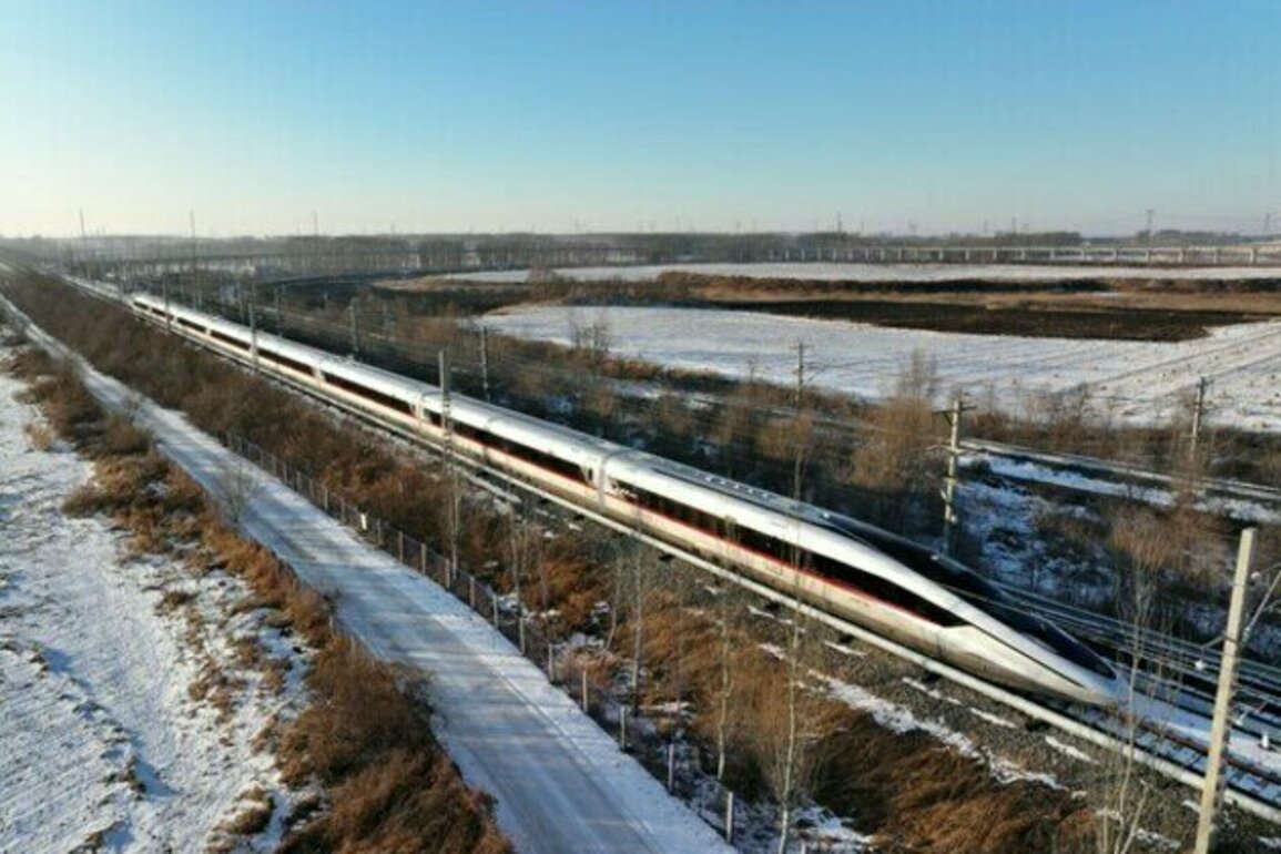 Unveiling the Future of High-Speed Rail: CR450 EMU Prototype Debuts at ...