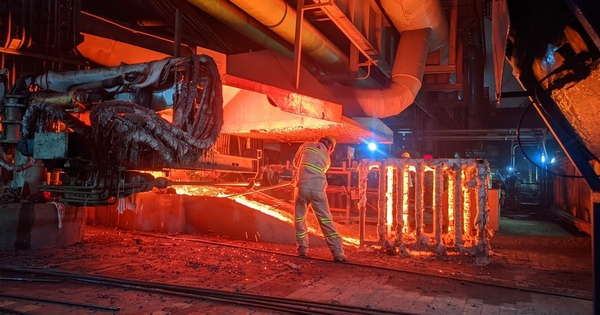 Metal commodities softer amid wait for stimulus measures