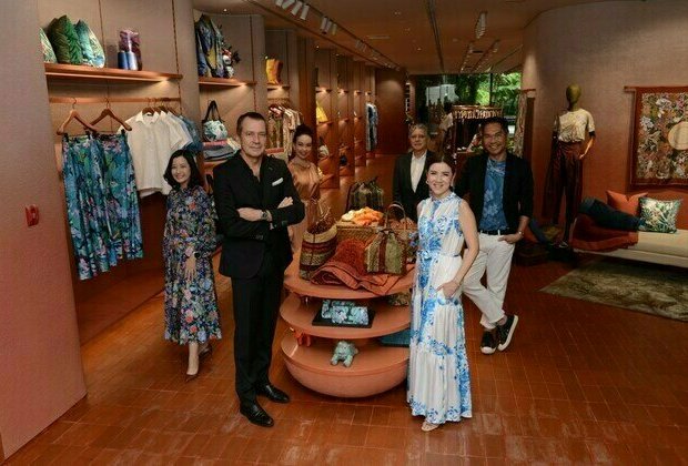 Jim Thompson signals the beginning of a new chapter