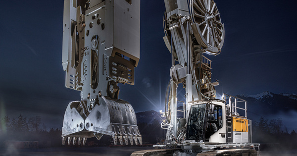 Liebherr's new carrier machine for slurry wall construction