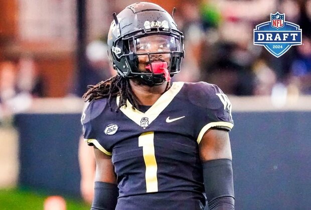 Coach's Corner: Caelen Carson brings physical mindset