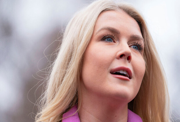 "Your mom did": White House press secy Leavitt snaps at reporter Trump ...