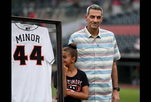 Ryan Minor, who replaced Cal Ripken in lineup, dies at 49