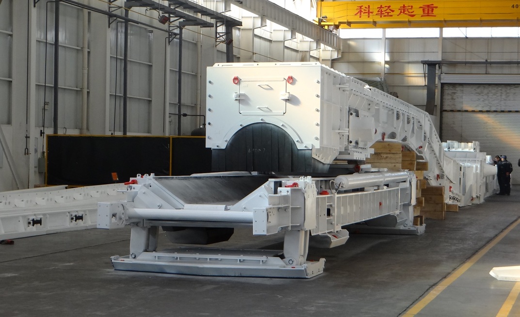 Caterpillar manufactures complete longwall AFC