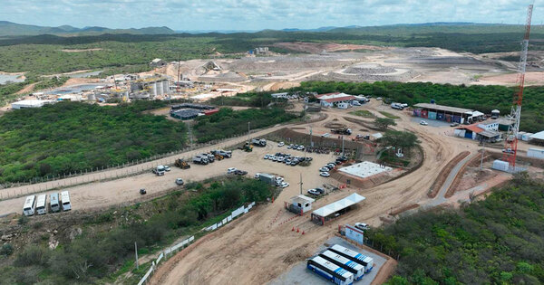 Bold Aura continues to strengthen