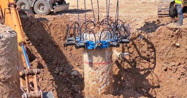 Changing an industry: The rise of the hydraulic concrete pile cropper