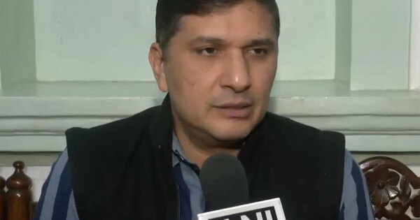 "New costume, new plaster": AAP MLA Saurabh Bharadwaj alleges PM Modi ...