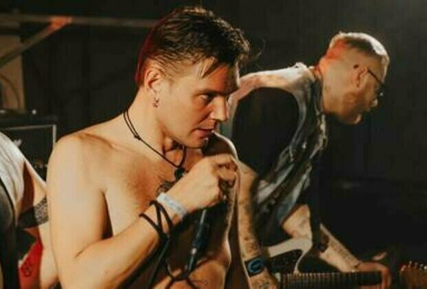 Russian rock star accused of LGBT propaganda for performing in a sock