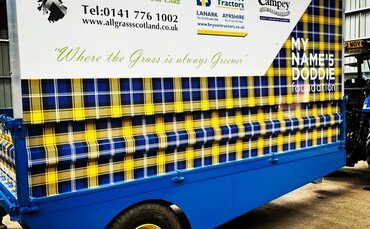 Doddie Weir tractor tour adds Fleming trailer wrapped in tartan to ...