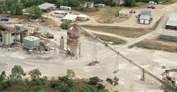 NMR options Charters Towers gold play