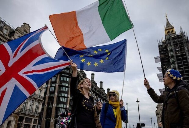 Most Brits would vote to rejoin EU poll