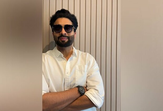 Jackky Bhagnani celebrates 13 years of 'F.A.L.T.U'