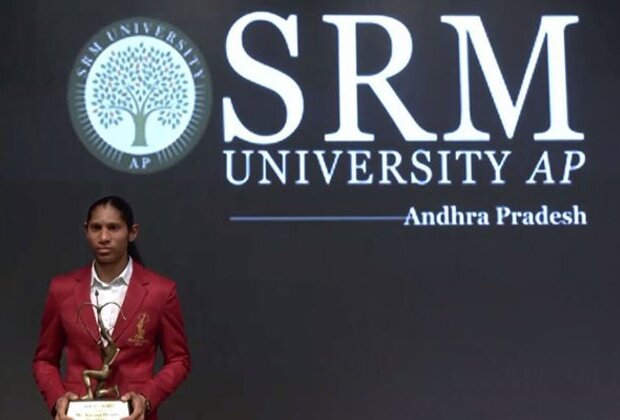 Paralympic medalist Deepthi Jeevanji felicitated at her university in ...
