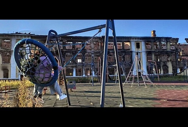 Kharkiv children start school year in underground classrooms