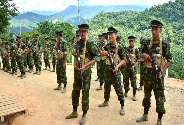 Trade crossing at Chinese border captured by Myanmar ethnic alliance